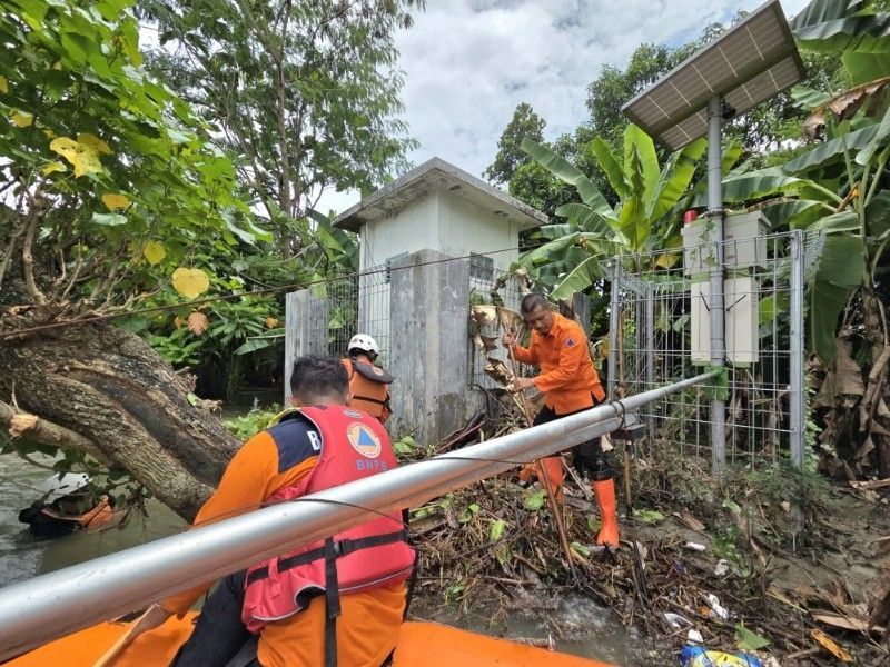 Early Warning System (EWS) Banjir di Jombang yang Rusak Langsung ...